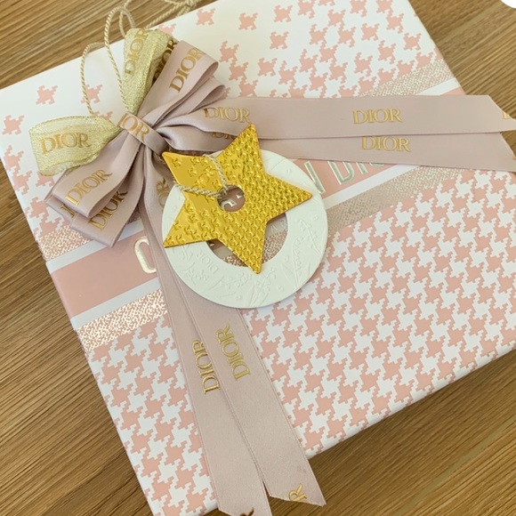 Dior | Holiday | Authentic Dior Christmas Star Ornament Car Diffuser ...